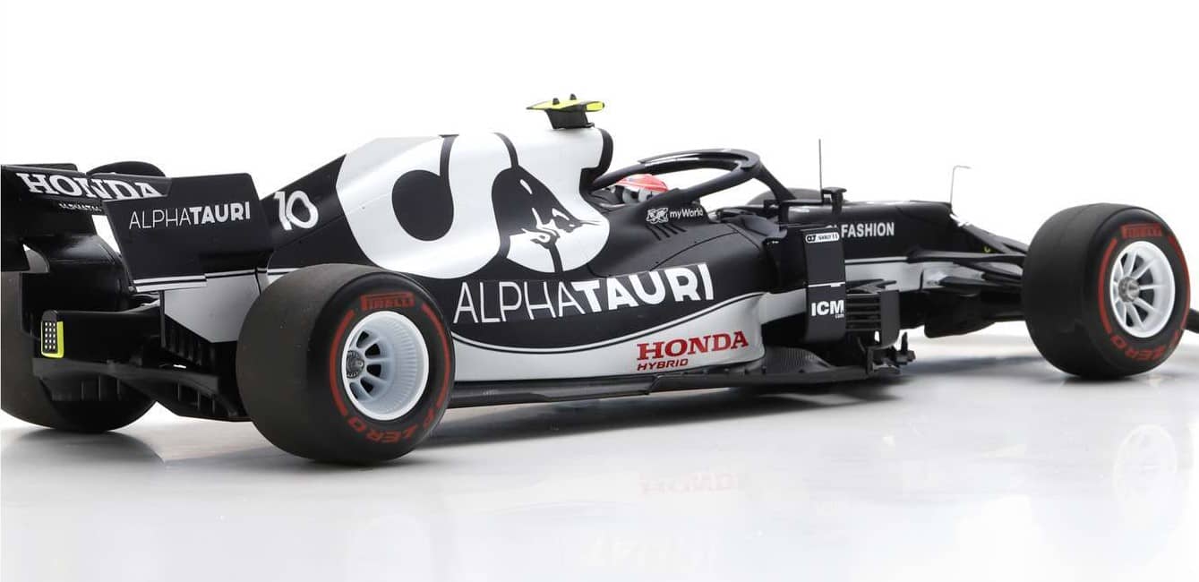 ALPHATAURI AT02 N°10 GASLY 3rd AZERBAIJAN GP 2021 SPARK 1/18°