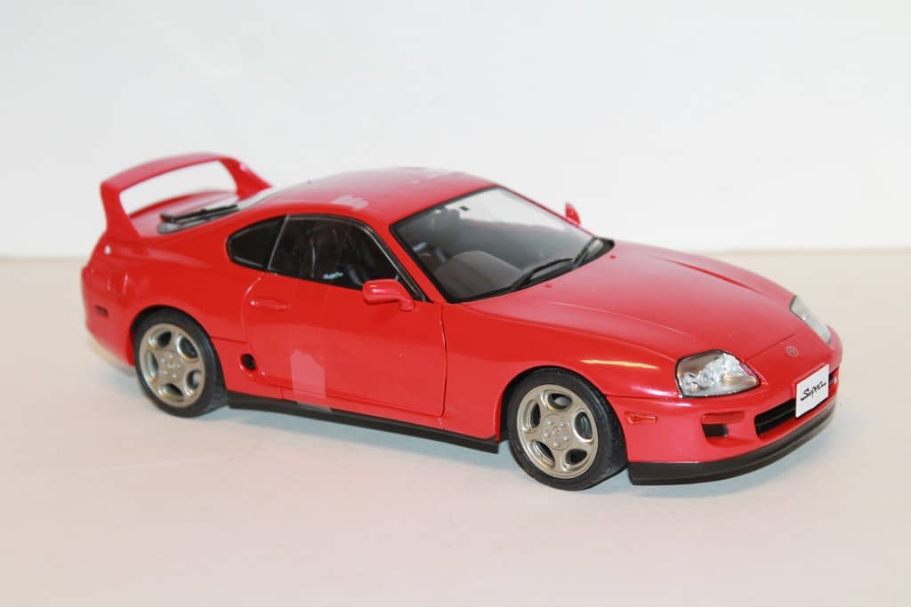TOYOTA SUPRA MK4 1993 ROUGE SOLIDO 1/18°