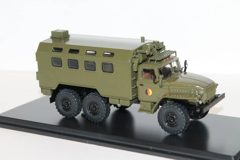 URAL 4320 KUNG NVA 1976 PREMIUM CLASSIXXS 1/43°