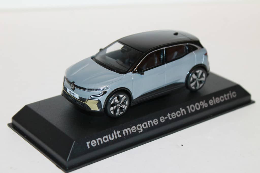 RENAULT MEGANE E-TECH 2022 GRIS RAFALE NOREV 1/43°