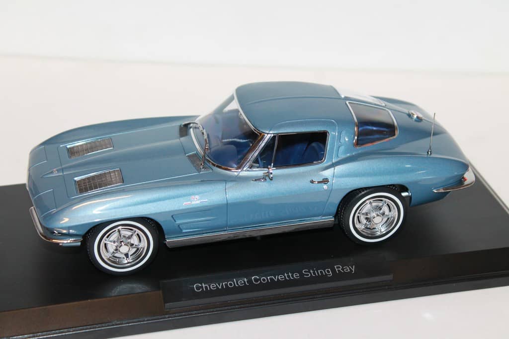 CHEVROLET CORVETTE C2 STING RAY NOREV 1/18°