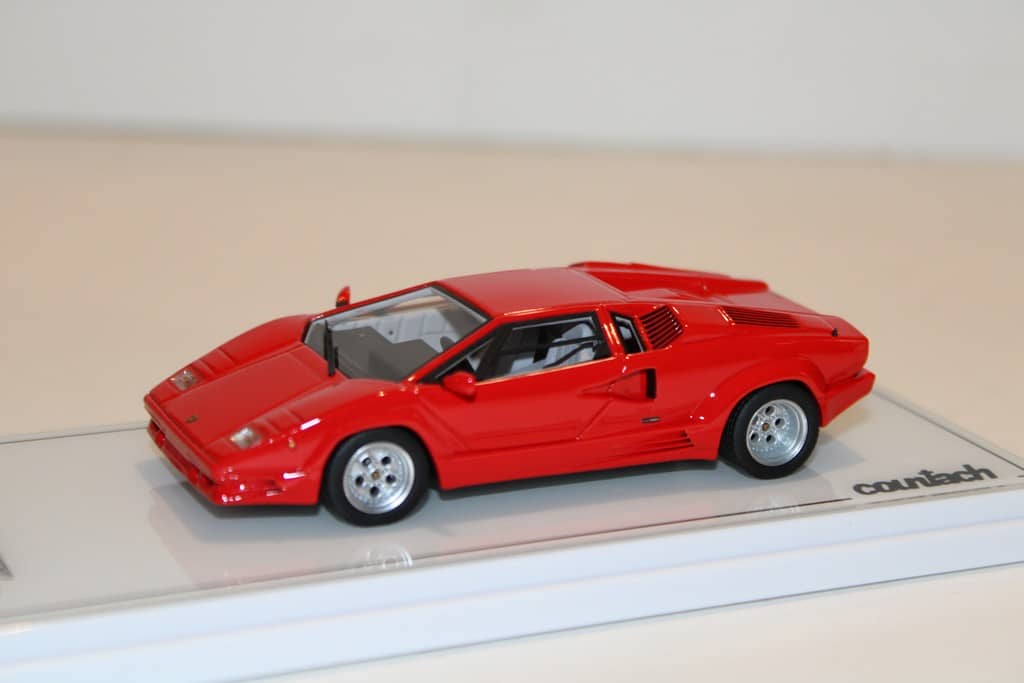 LAMBORGHINI COUNTACH 25th ANNIVERSAIRE 1989 RED TSM 1/43°