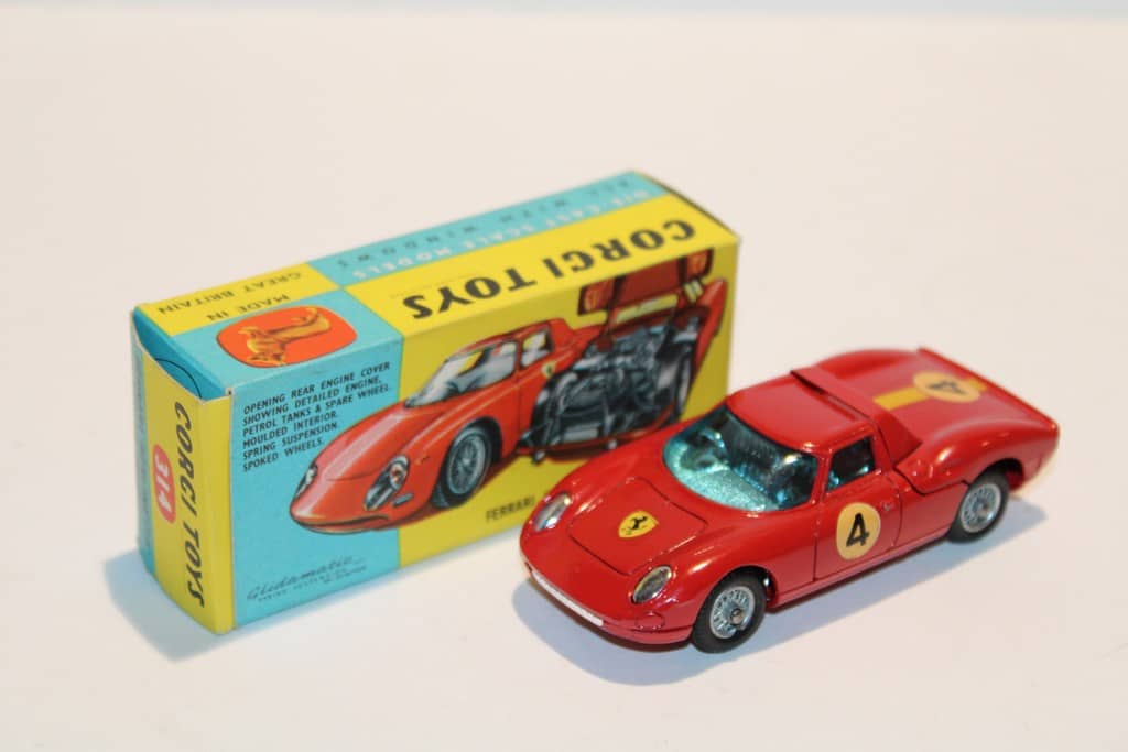 FERRARI BERLINETTA 250 LM ROUGE 1963 CORGI 1/43°