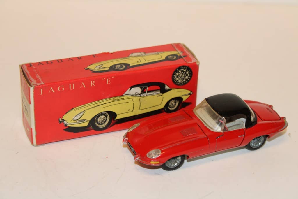 JAGUAR E-TYPE CABRIOLET ROUGE 1966 TEKNO 1/43°