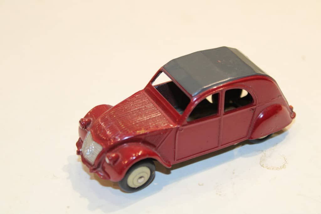CITROEN 2CV ROUGE 1960 DINKY TOYS 1/43°
