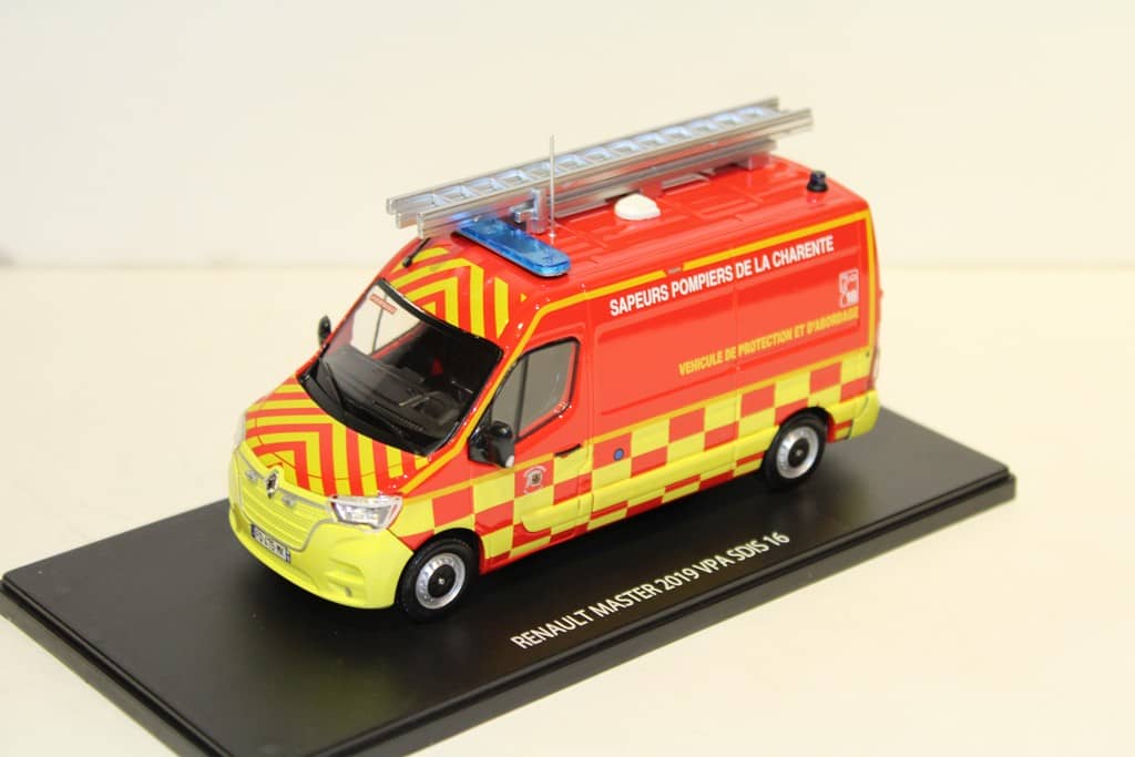 RENAULT MASTER 2019 VSAV SDIS 16 ELIGOR 1/43°