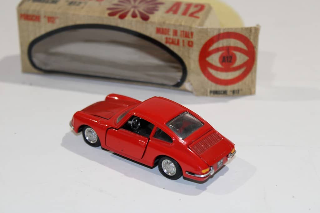 PORSCHE 912 ROUGE MEBETOYS 1/43°