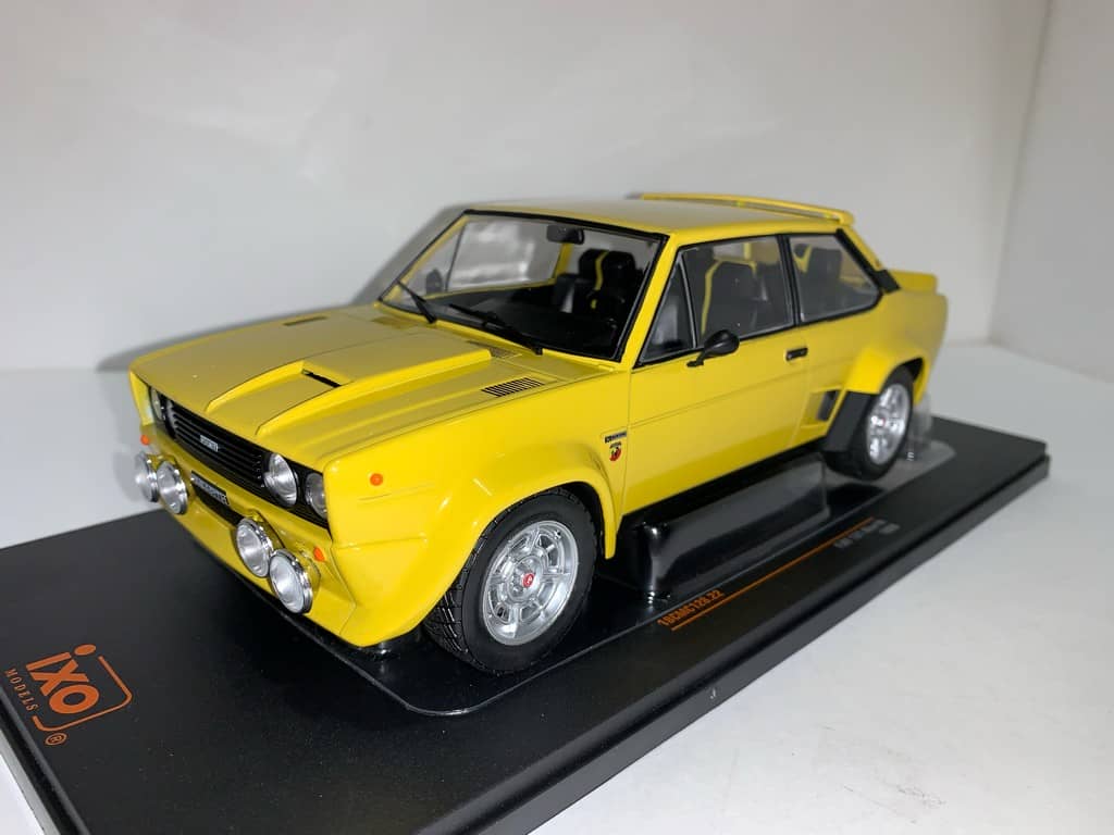 FIAT 131 ABARTH YELLOW 1980 IXO 1/43°