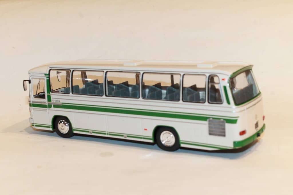 MERCEDES-BENZ O302-10R 1972 IXO 1/43°