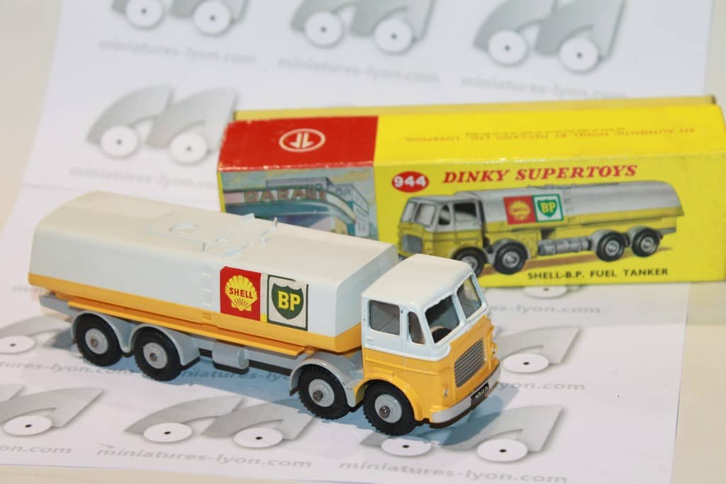 LEYLAND OCTOPUS TANKER SHELL DINKY SUPERTOYS 944