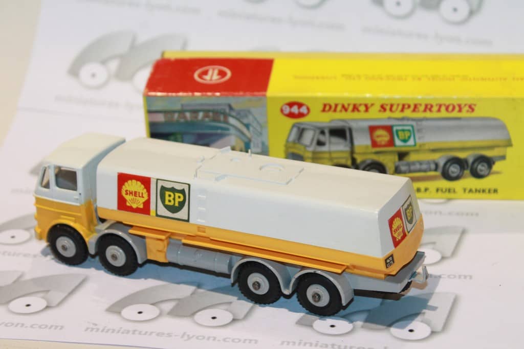 LEYLAND OCTOPUS TANKER SHELL DINKY SUPERTOYS 944