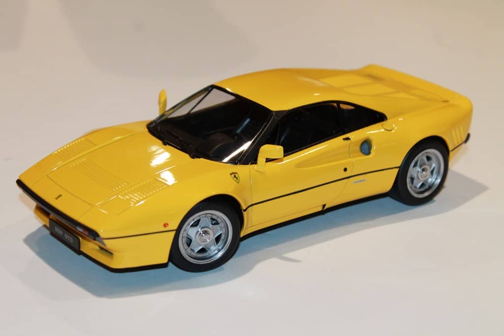FERRARI 288 GTO 1984 JAUNE KK SCALE 1/18