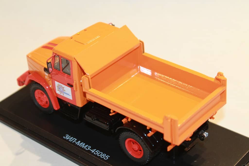 ZIL MMZ 45085 1990 SSM MODELS 1/43°