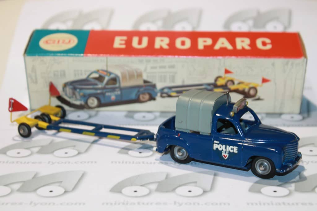 RENAULT CHARIOT POLICE "ZONE BLEUE" CIJ
