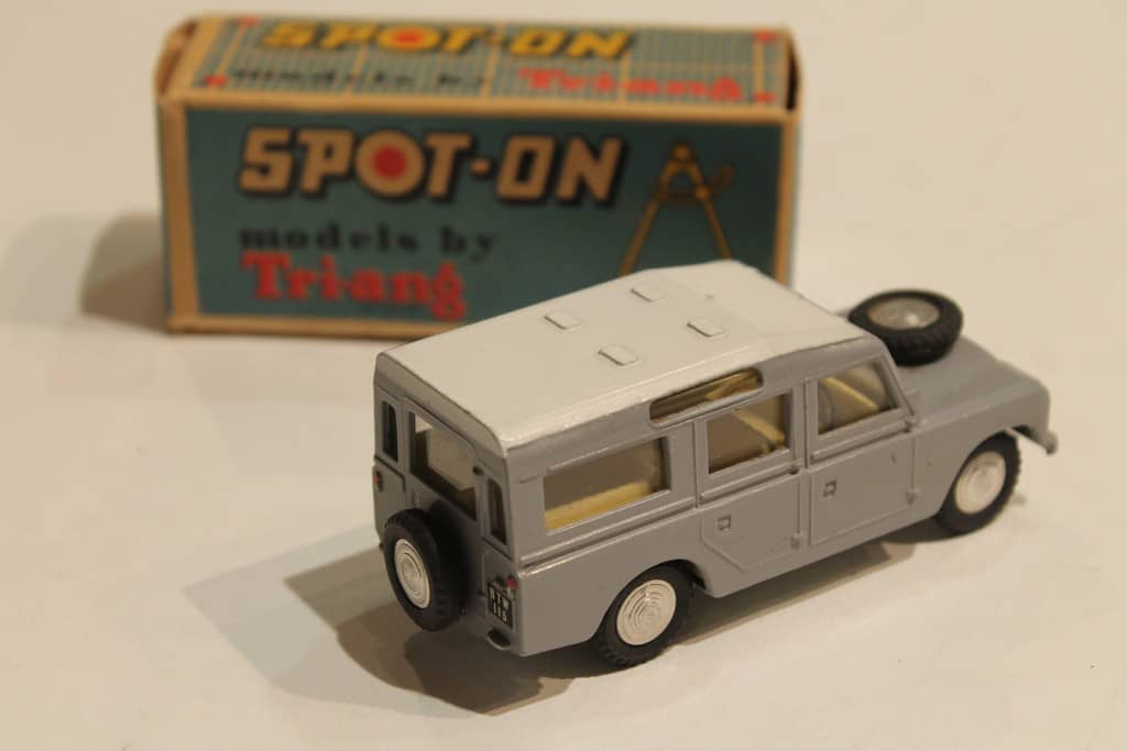 LAND ROVER L.W.B SPOT ON 1/43°