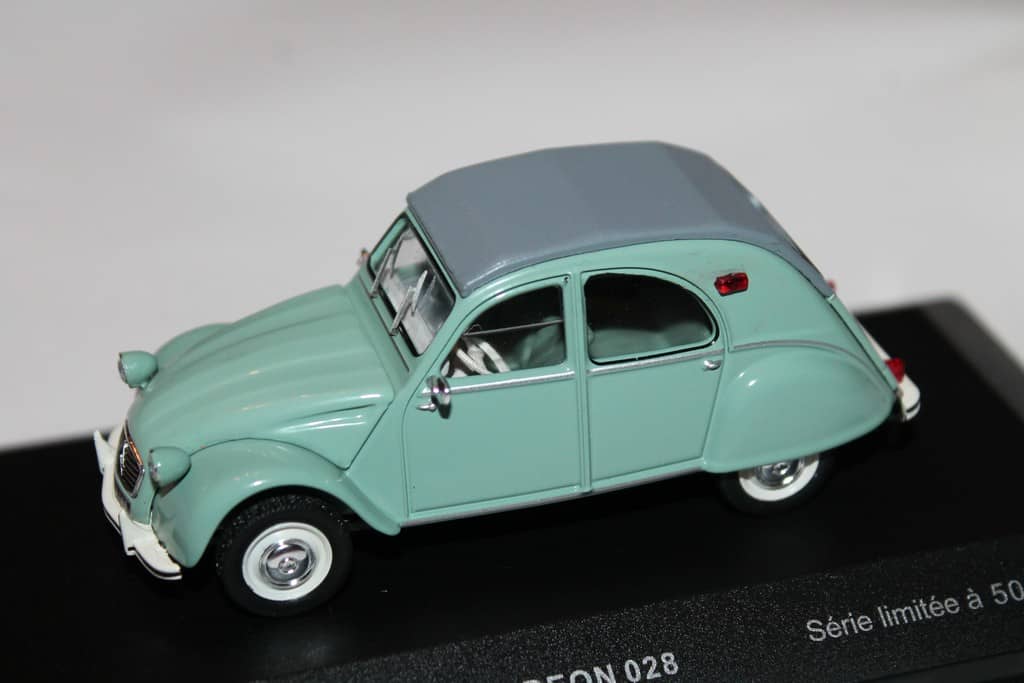 CITROEN 2CV 1964 VERTE ODEON 1/43°