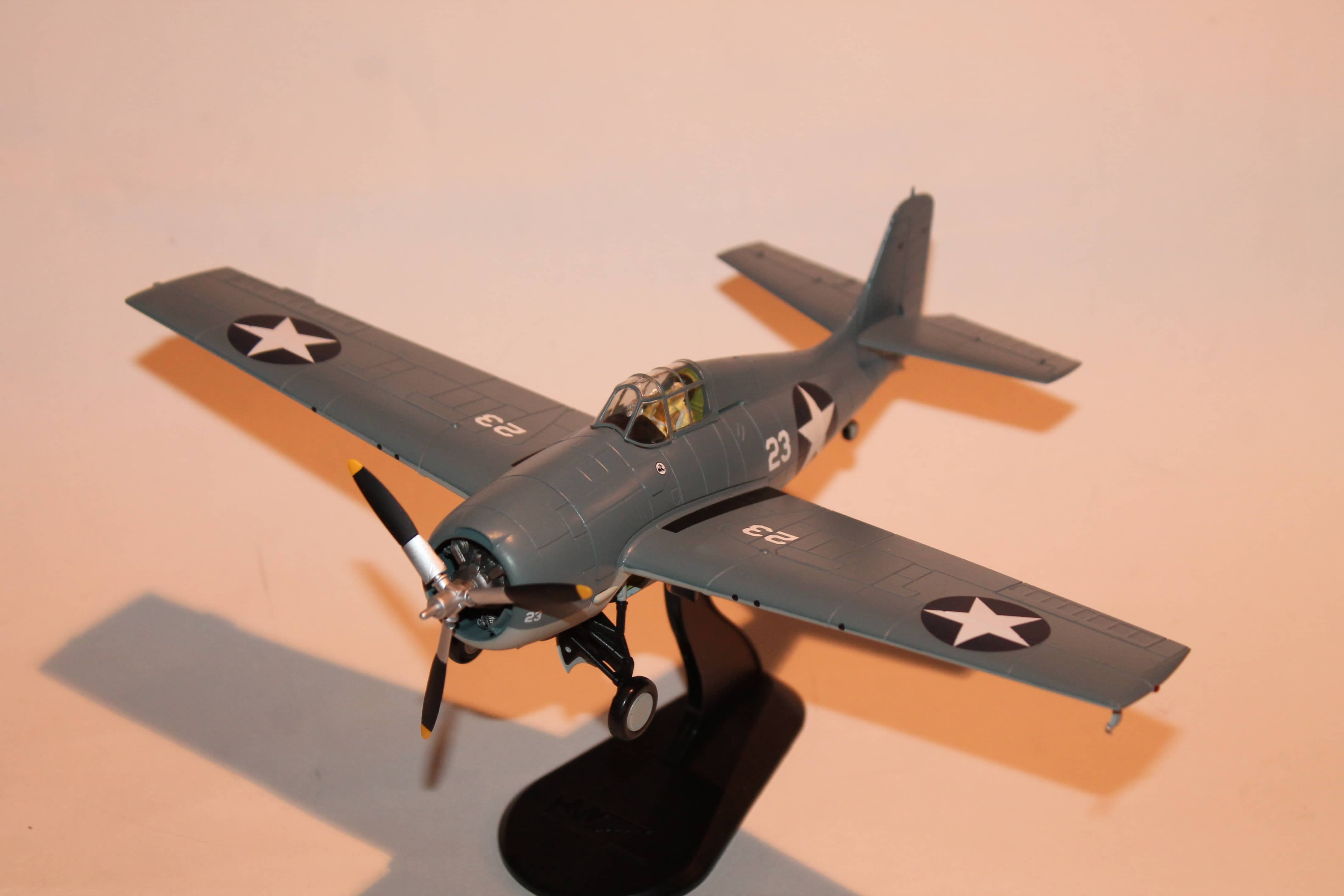 GRUMMAN F4F WILDCAT "BATTLE OF MIDWAY" 1942 HOBBYMASTER 1/48°