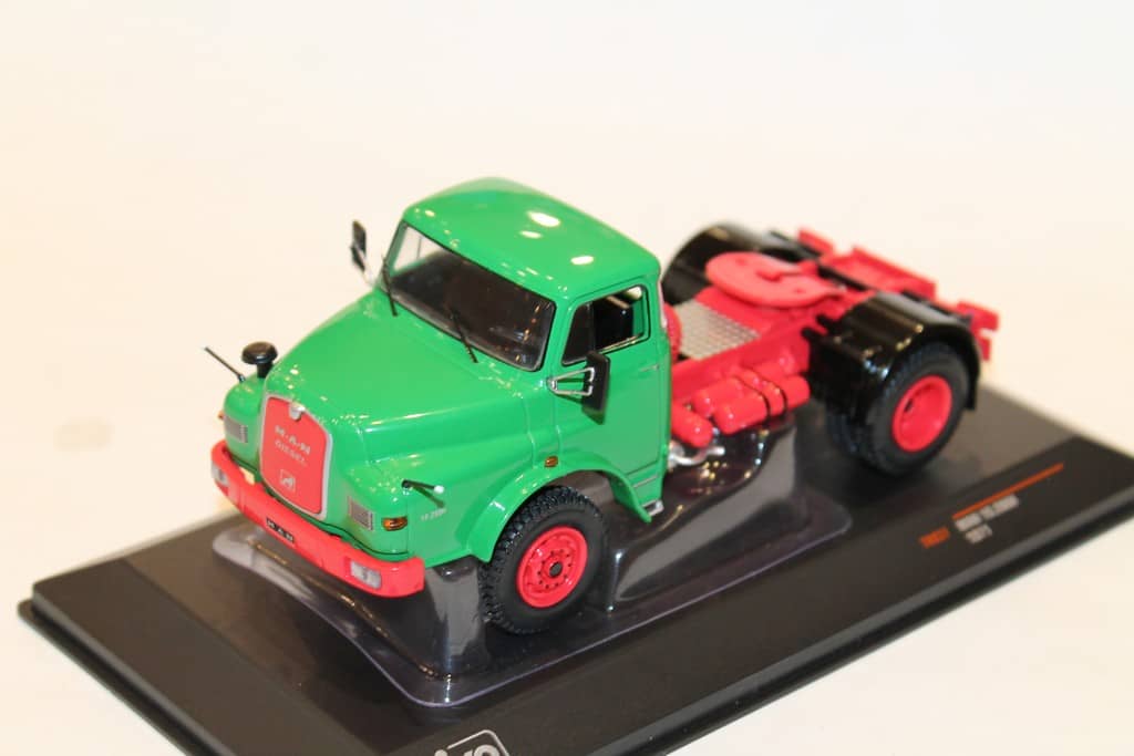 MAN 19.280H 1971 IXO 1/43°