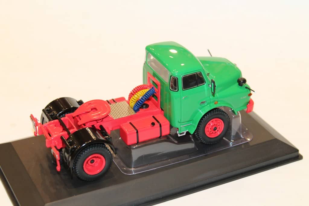 MAN 19.280H 1971 IXO 1/43°