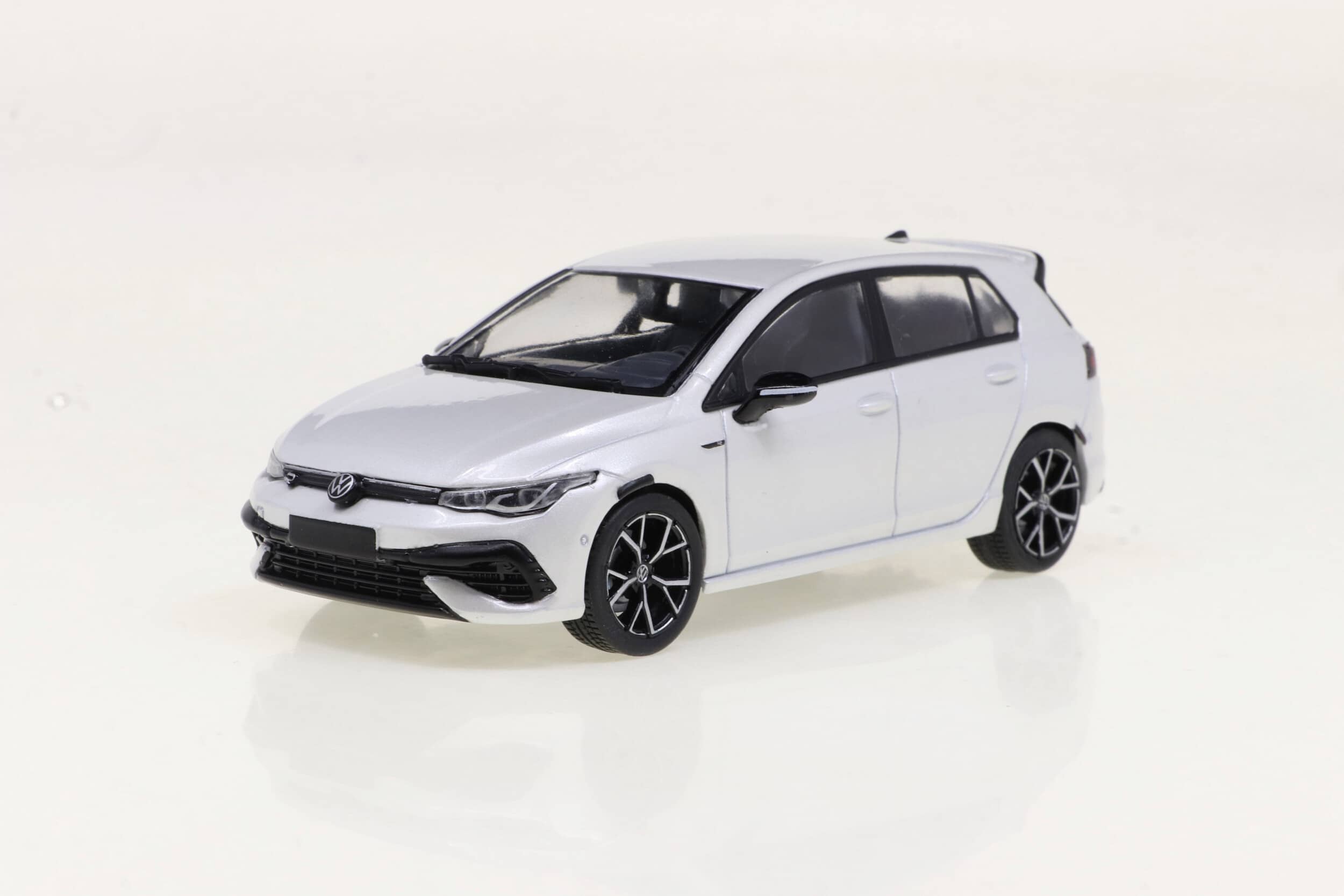 VW GOLF 8 R WHITE 2022 SOLIDO 1/43°